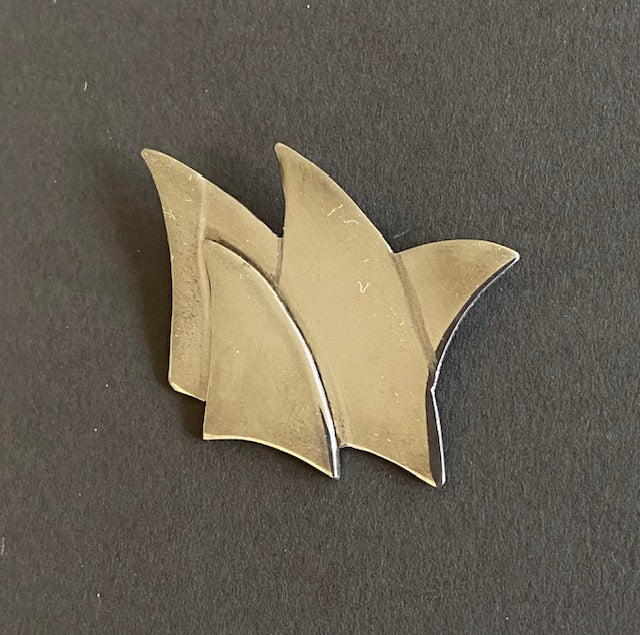 Sydney Opera House: Brooch – Australian Landscape Jewellery